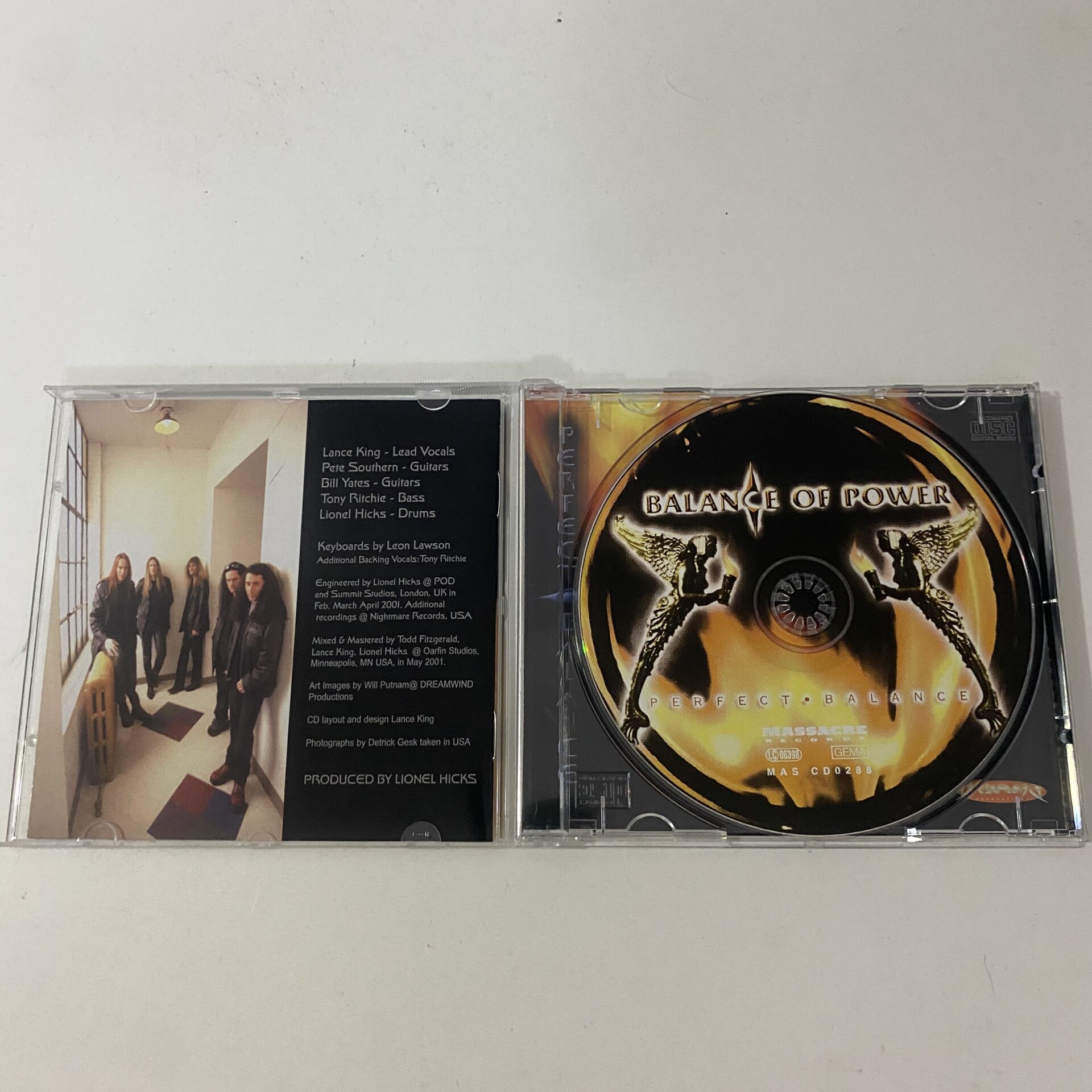 Balance Of Power – Perfect Balance Plak, CD, DVD Satın Al