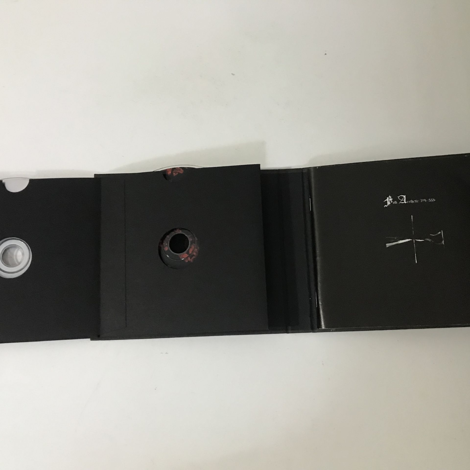 Tenhi – Folk Aesthetic 1996-2006 3 CD Plak, CD, DVD Satın Al